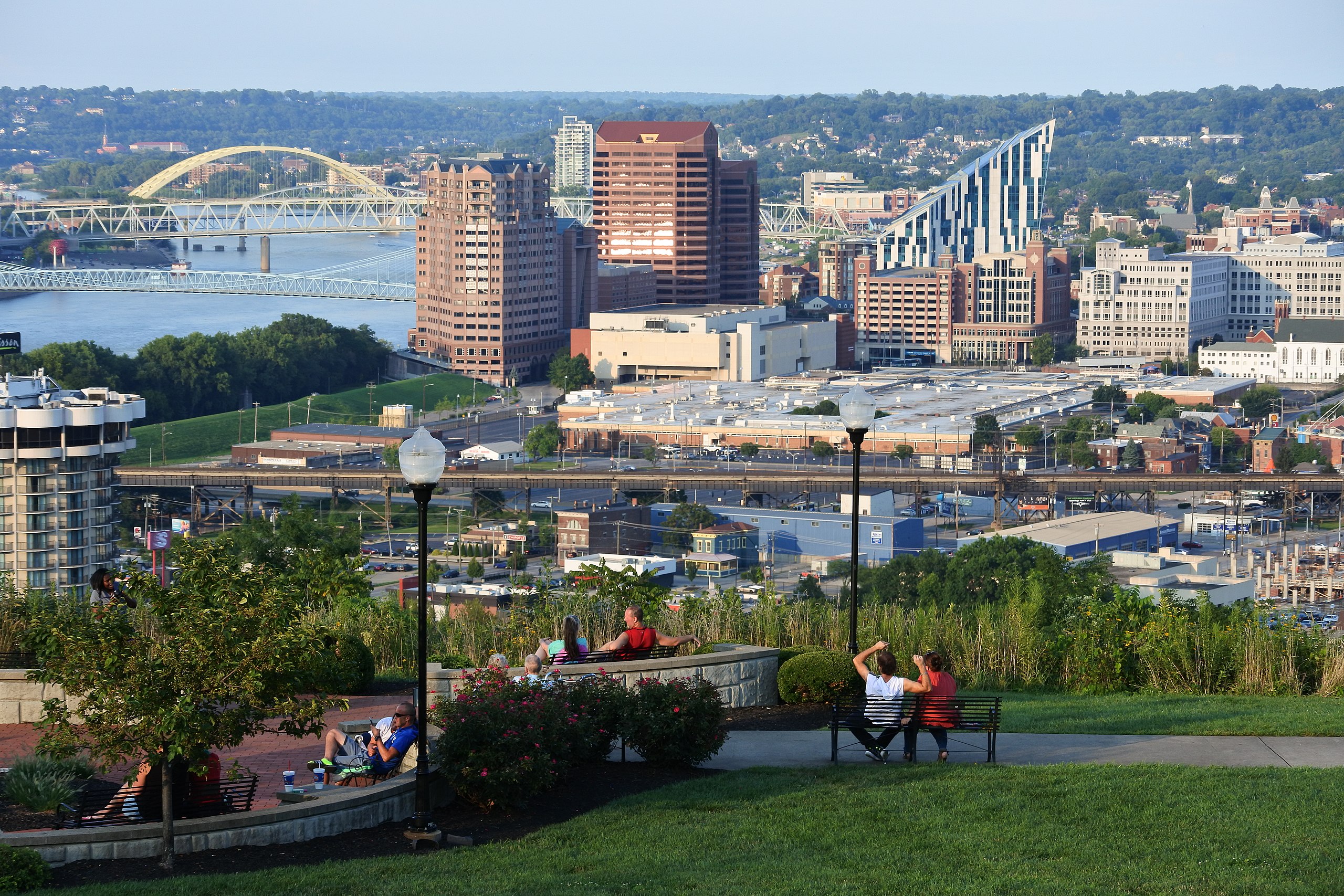 Queer Travel Guide to Covington, Kentucky - Vacationer Magazine