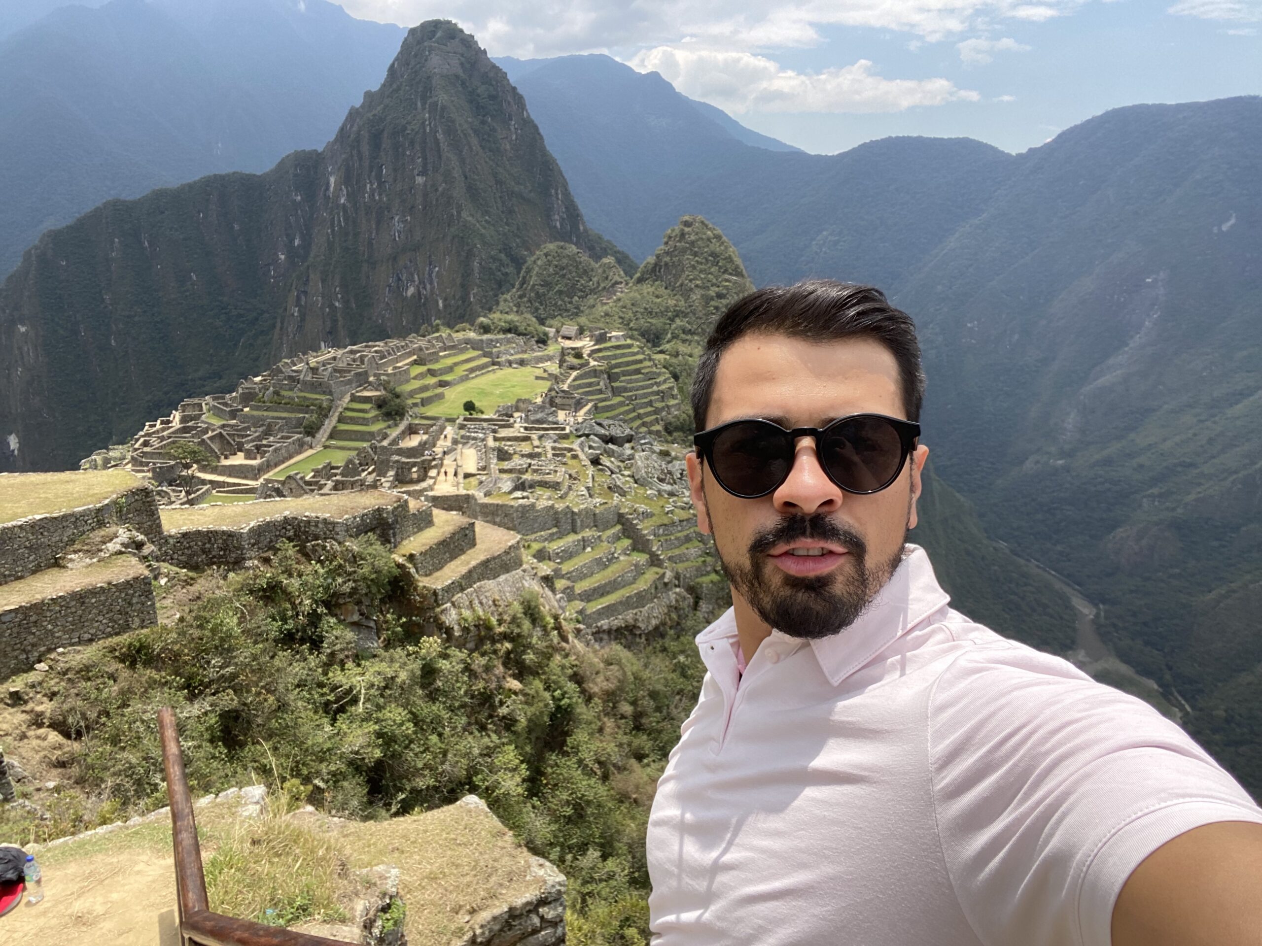 Vacationer of the Week: Juan David Borja, OUT in Colombia - Vacationer Magazine