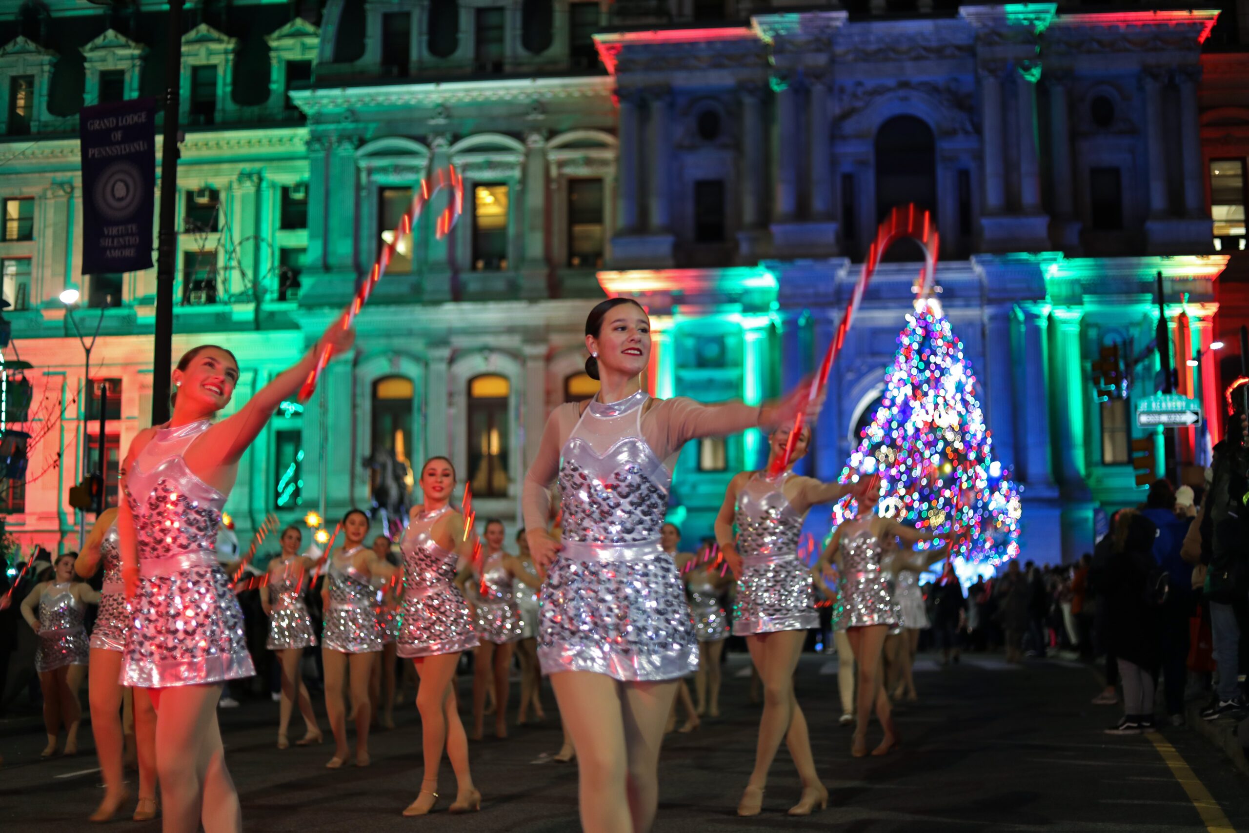 Deck the Halls in Philadelphia This Holiday Season - Vacationer Magazine