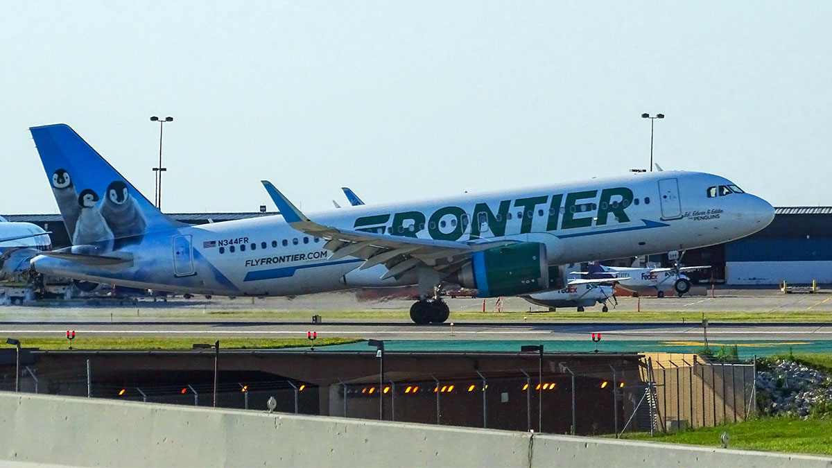 Frontier Airlines Scraps Its Customer Service Helpline - Vacationer ...