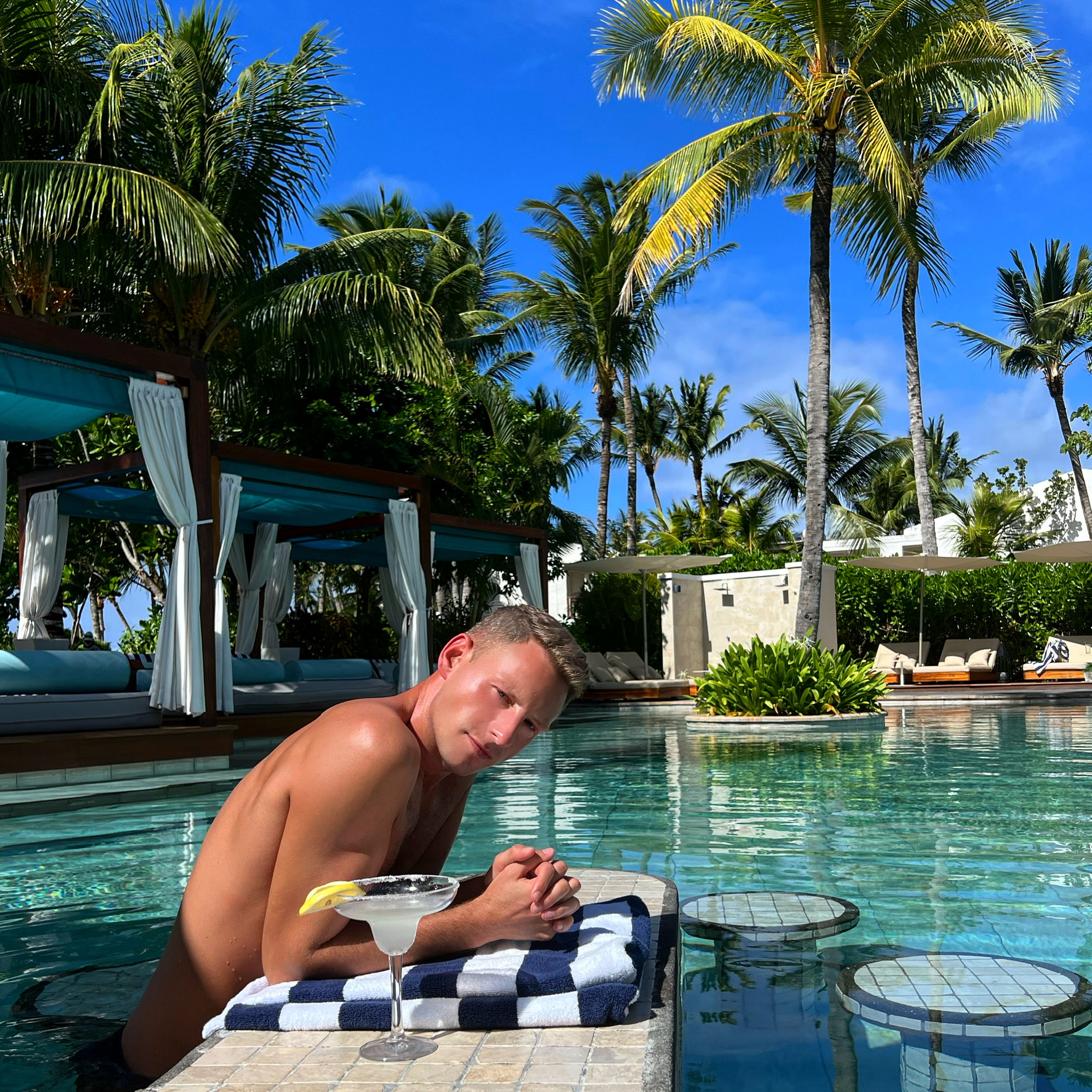 Fraser Olender's Caribbean Voyage as the New Chief Stew on 'Below Deck ...