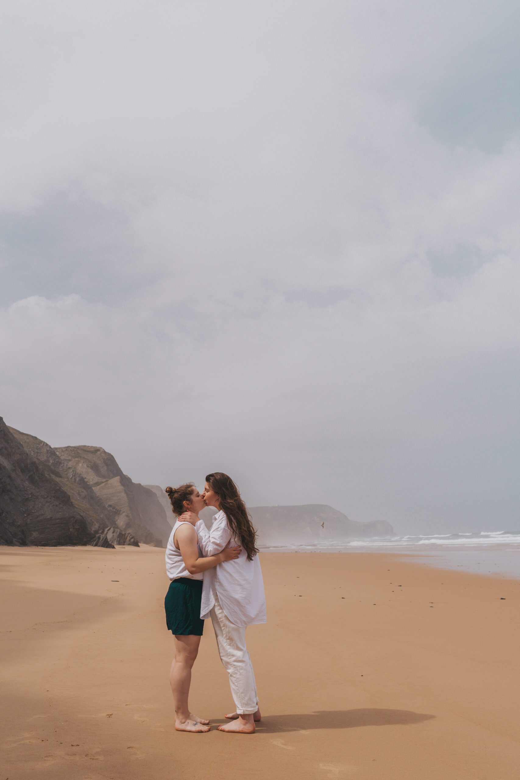 Vacationer of the Week: Chloe Beth - Vacationer Magazine
