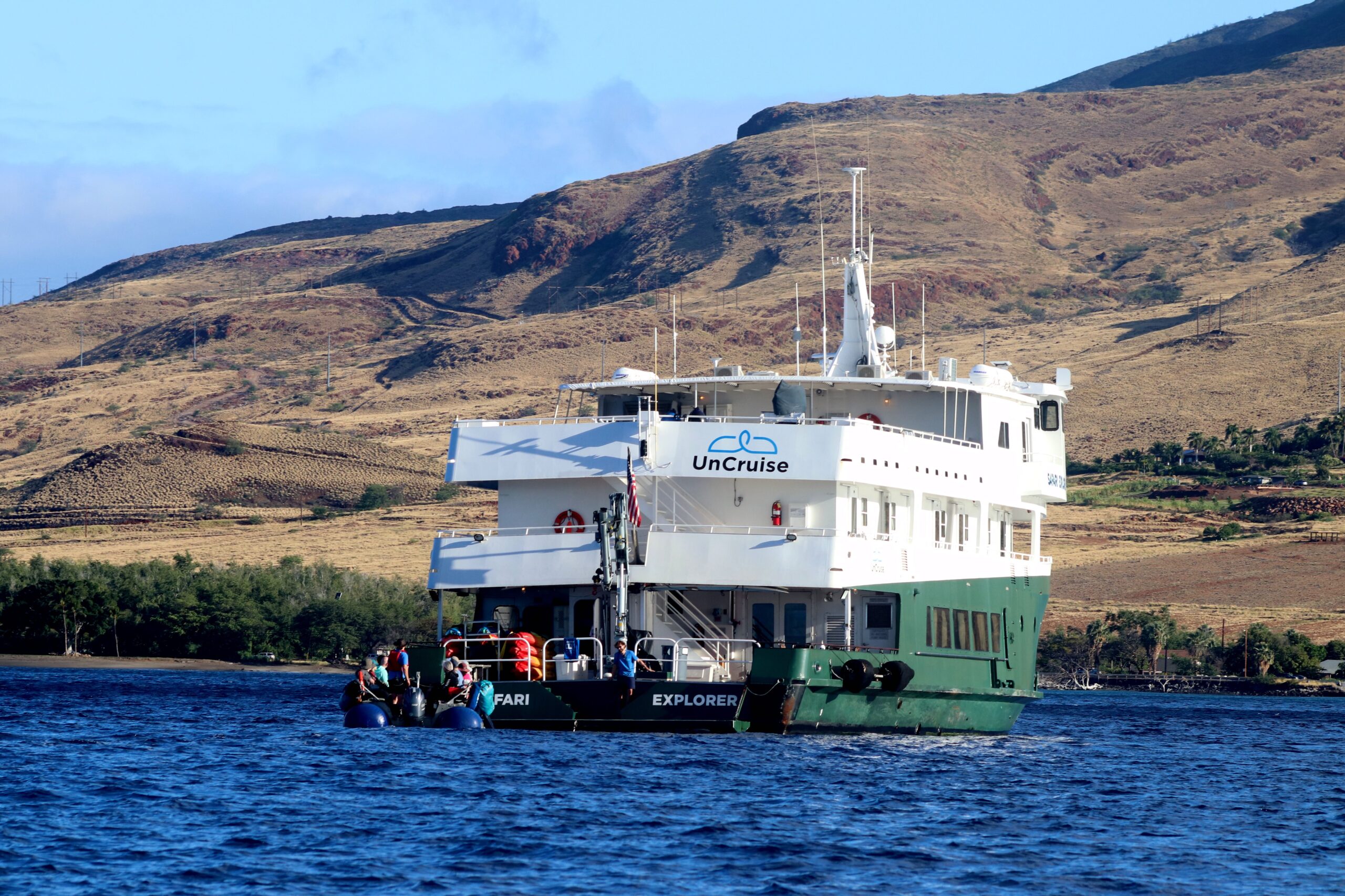 Clear Sailing With Captain Tiffany of Safari Explorer - Vacationer Magazine