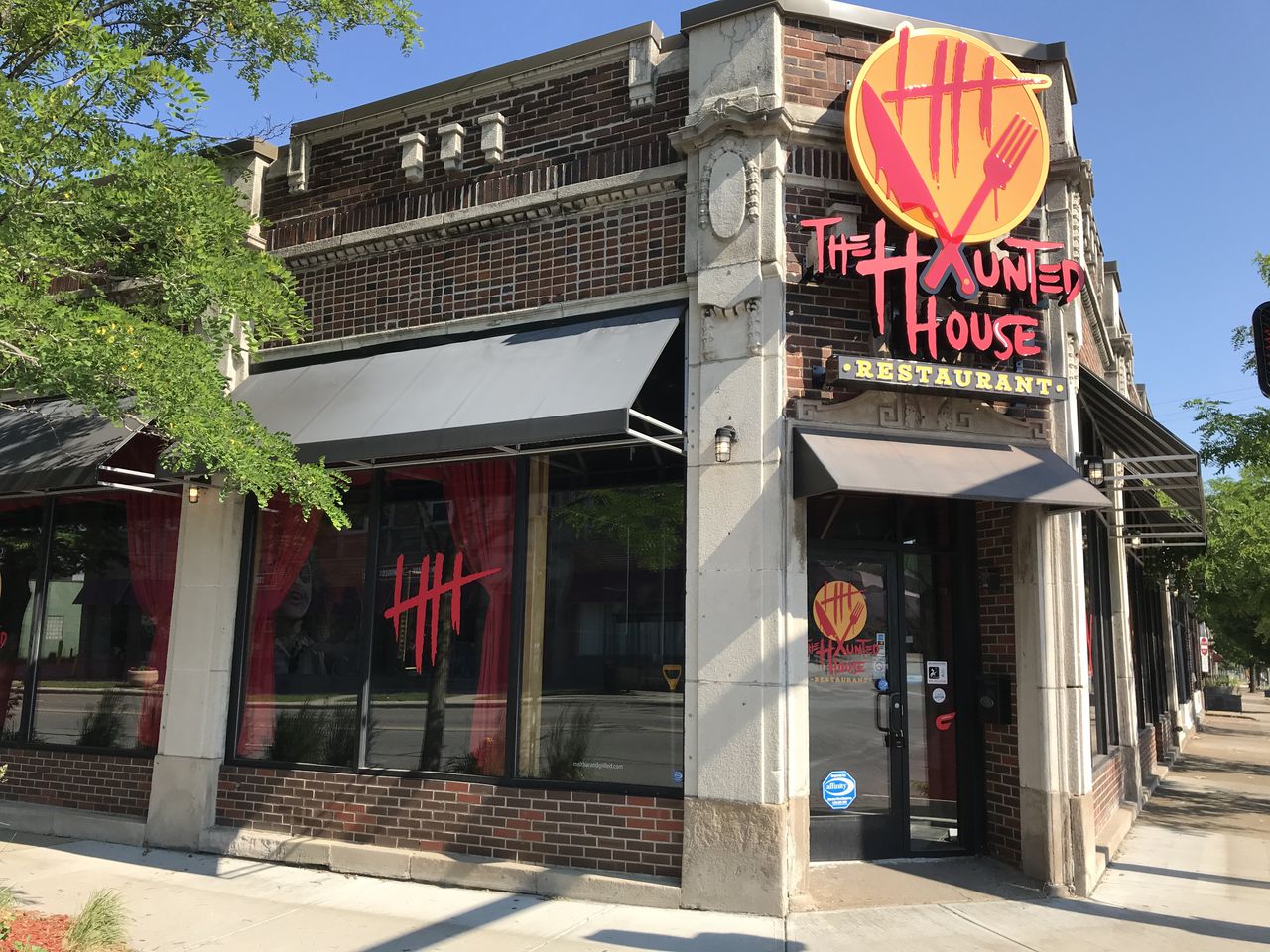 A Quick and Spooky Guide to Haunted Cleveland - Vacationer Magazine