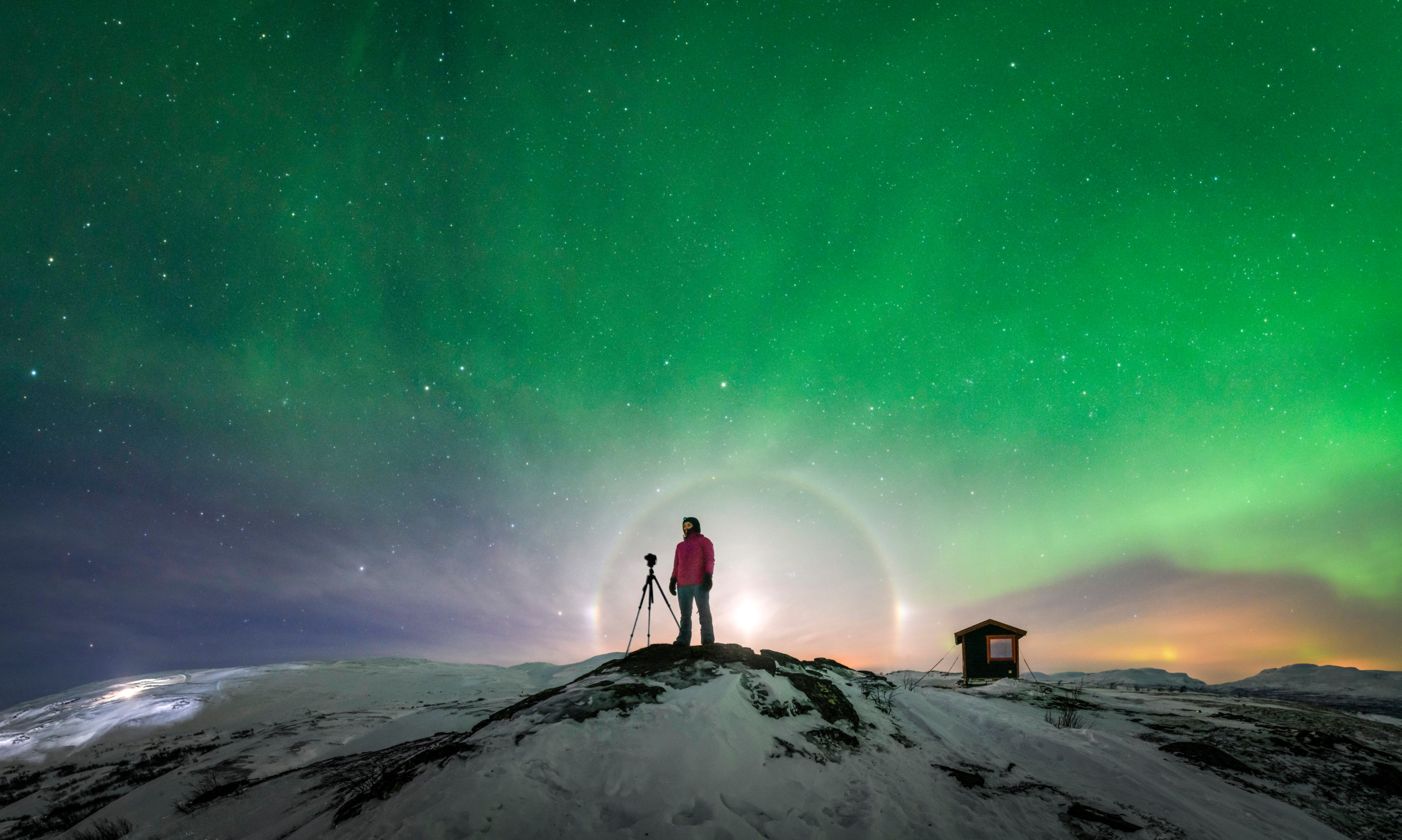 Sweden Recommends a Dose of Northern Lights Therapy - Vacationer Magazine