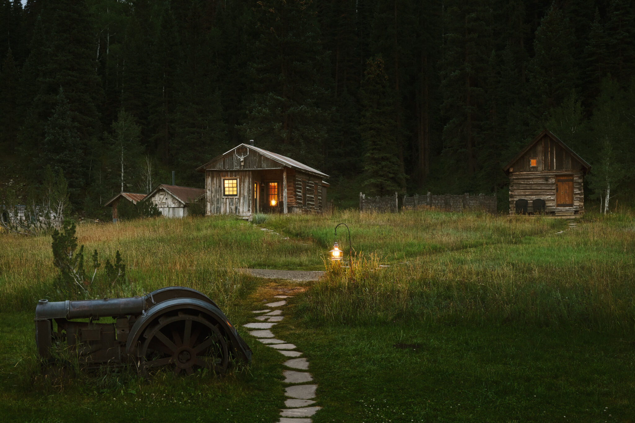 Step Back in Time at This Luxury Cabin-Themed Mountain Resort ...